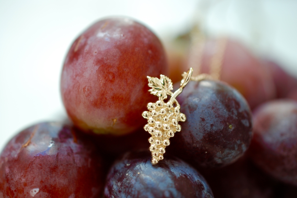 Grapes Pendant, 14K Yellow Gold - Delicacies